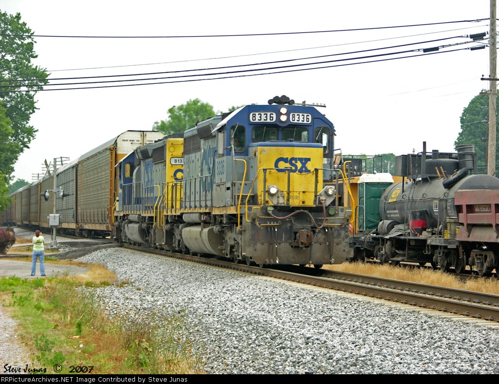 CSX 8336,8133 Q255